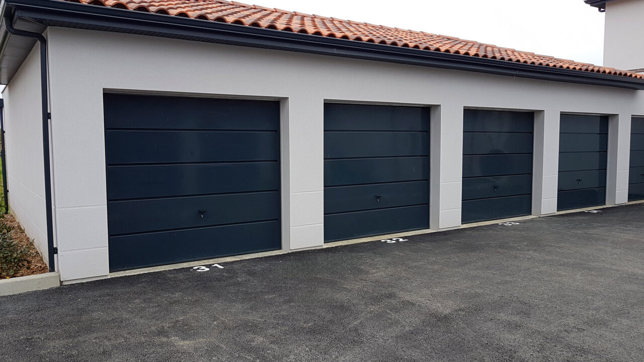 Porte De Garage Doitrand